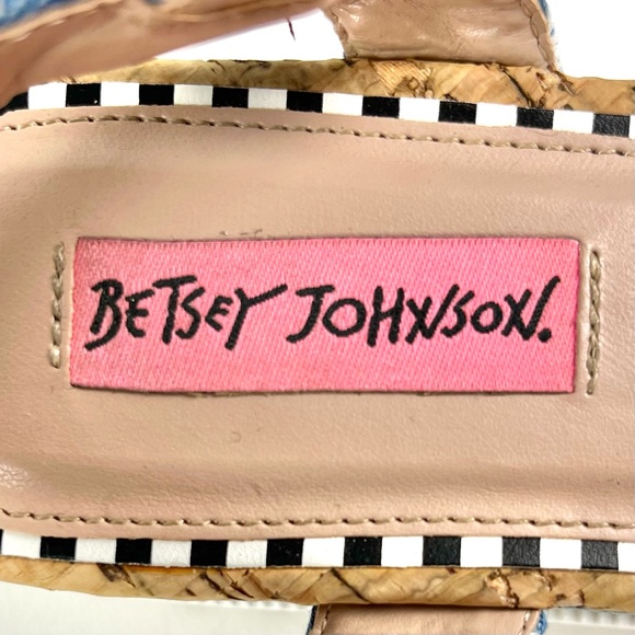 Betsey Johnson | Shoes | Betsy Johnson Faegan Denim Pvc Floral Platform ...